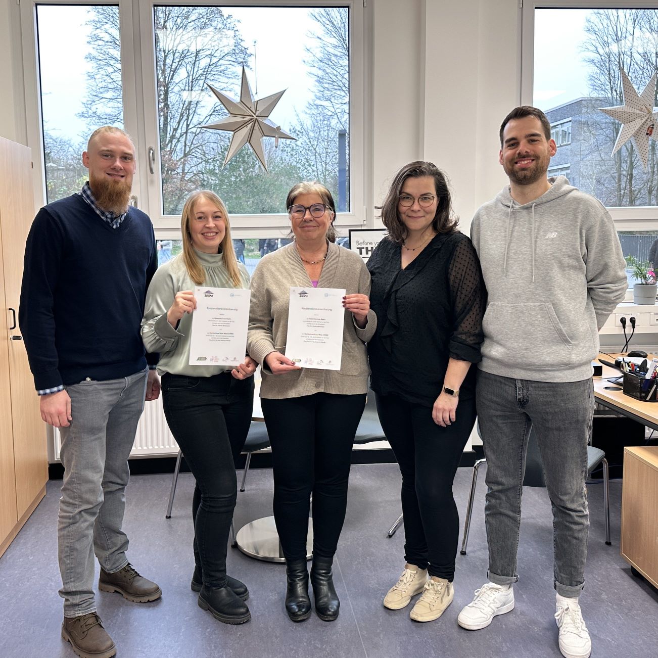 Kooperation mit der Hochschule Ruhr West bekräftigt - Gesamtschule Saarn